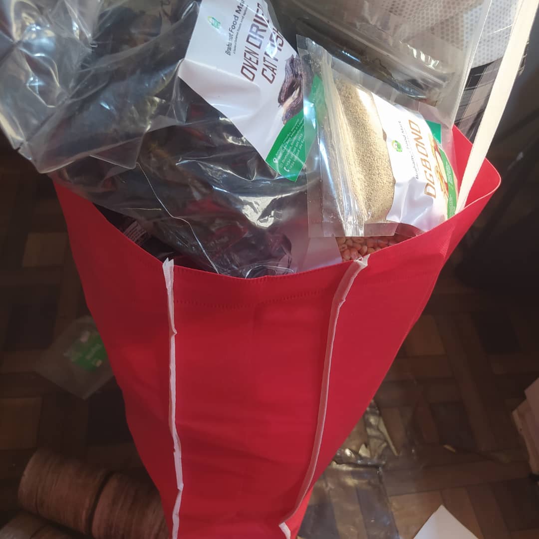 Food Gift Bundle – Brahamot Universal Limited